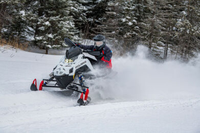 Snowmobile Rentals in The Forks : Maine Snowmobiling
